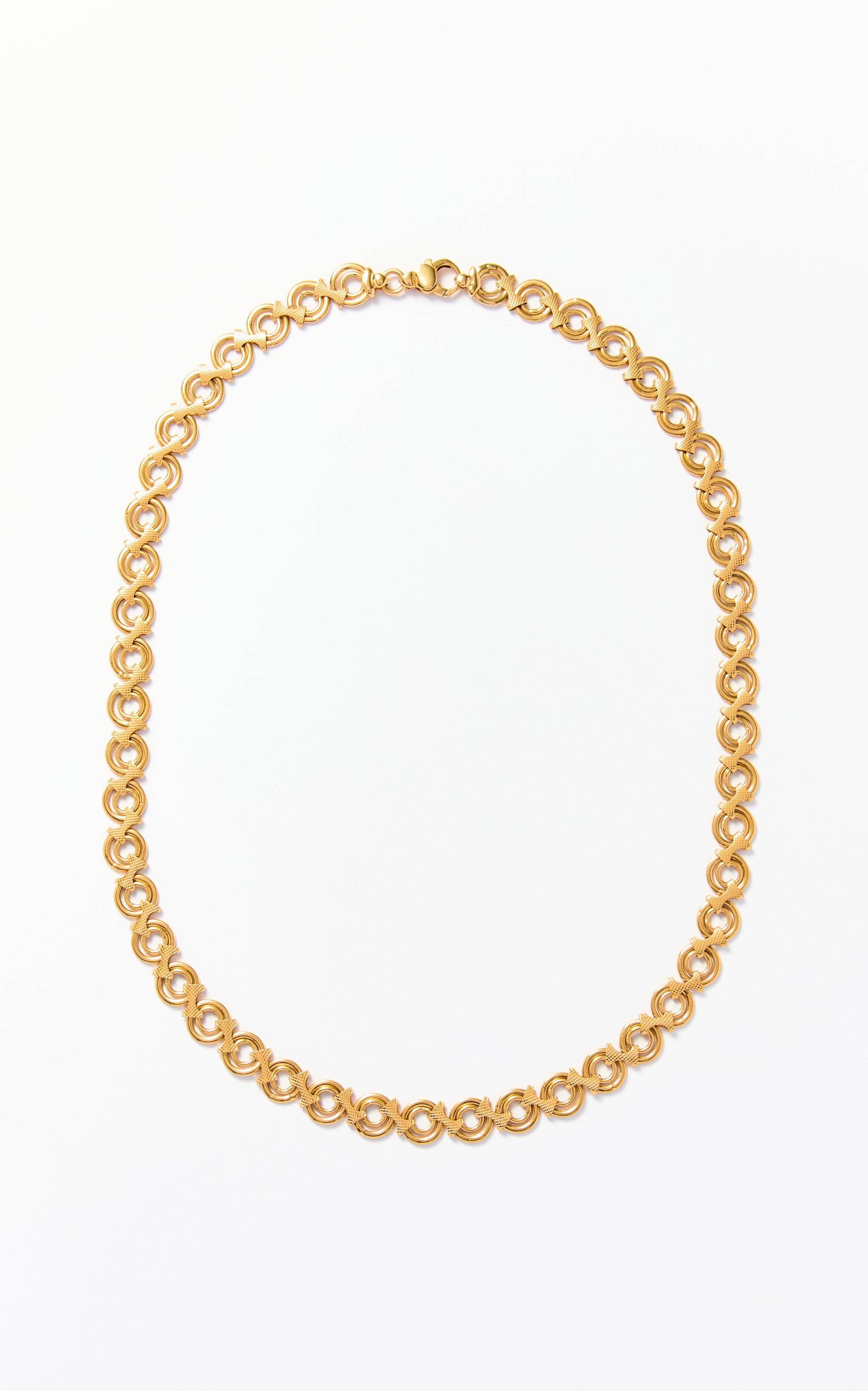 Vintage 18ct gold fancy round link necklace